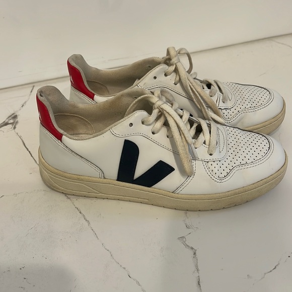 Veja | Shoes | Vea Low Sneakers In White Red And Navy | Poshmark